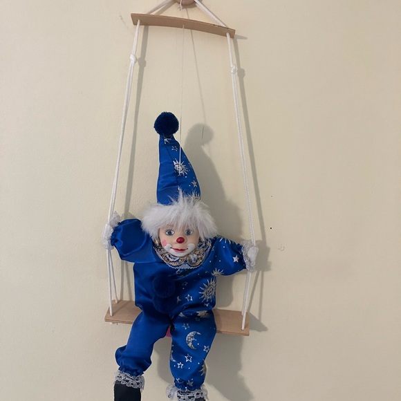 Kings | Toys | Vintage 6 Clown Handpainted Porcelain Face Royal Blue ...